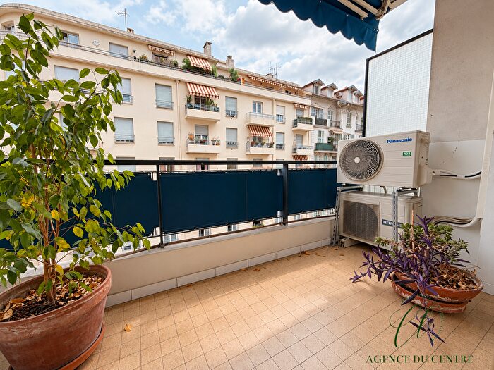 Appartement 3 pièces à vendre - Nice, Acropolis, République