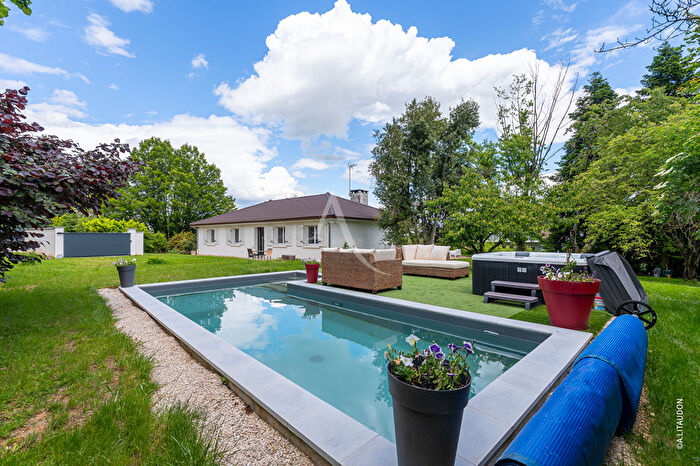 Maison à vendre - Mâcon, Mâcon Nord - 5 pièces - 3 chambres