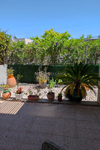 Appartement à vendre - La Ciotat - 3 pièces - 2 chambres