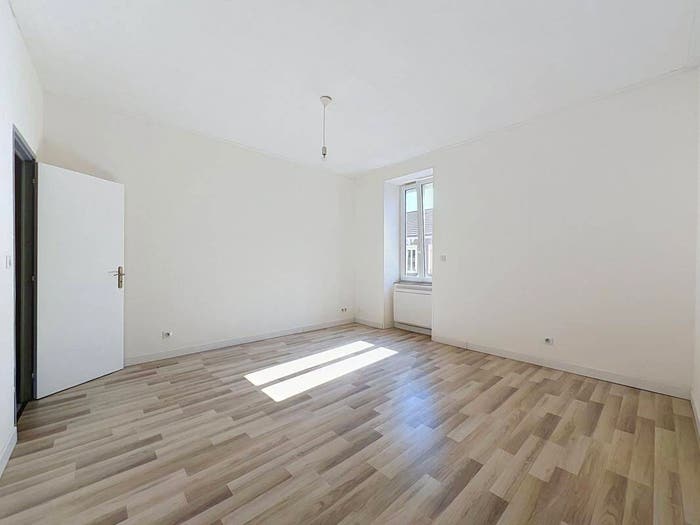 Appartement 1 pièce à Foch, Le Creusot, à louer