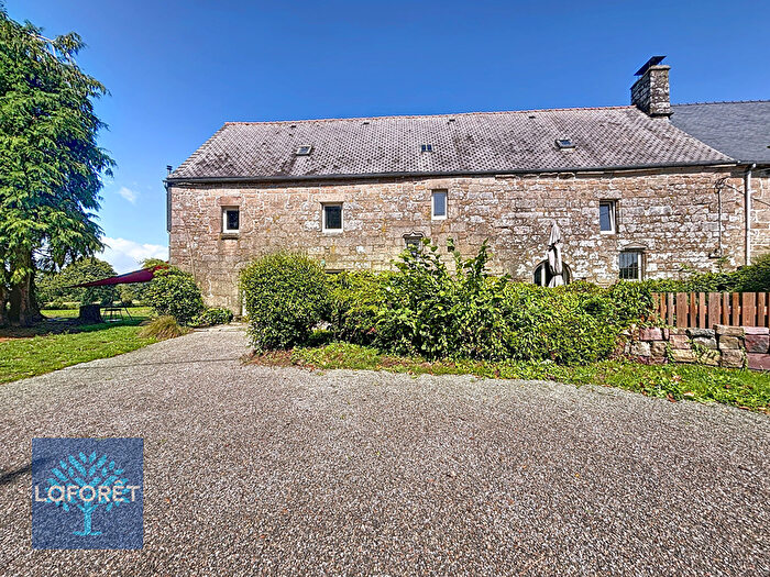 Maison à vendre - Villamée - 7 pièces - 4 chambres