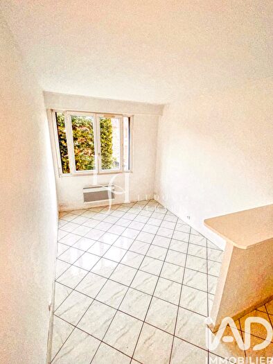 Appartement à vendre - Pontoise, Saint-Martin - 1 pièce