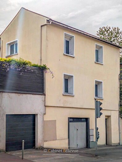 Sèvres, Beau-Site, Binelles, Renan, Chataîgneraie : Maison 4 pièces à vendre