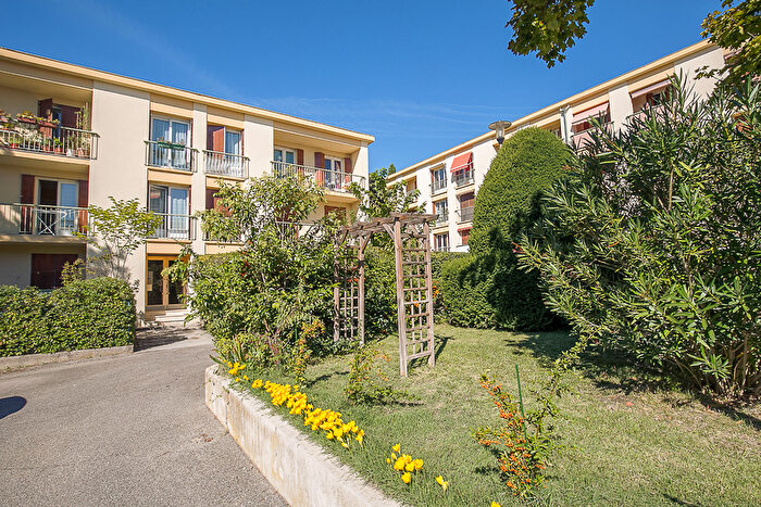 Appartement à vendre - Aix-en-Provence, Saint-Donat, Les Platanes - 4 pièces - 3 chambres