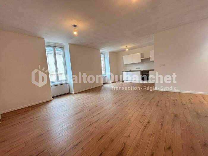 Régny : Appartement 4 pièces à louer