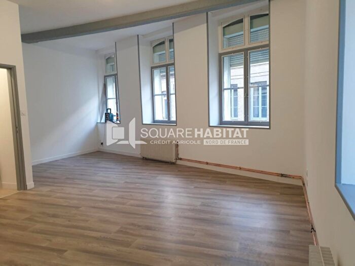 Appartement à louer - Saint-Omer, Centre historique - 4 pièces - 3 chambres