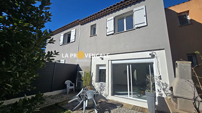 Maison à vendre - Trets - 3 pièces - 2 chambres