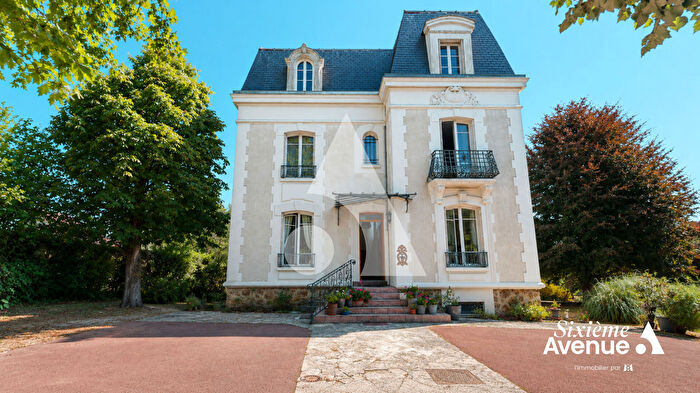 Lardy - Maison 9 pièces à vendre