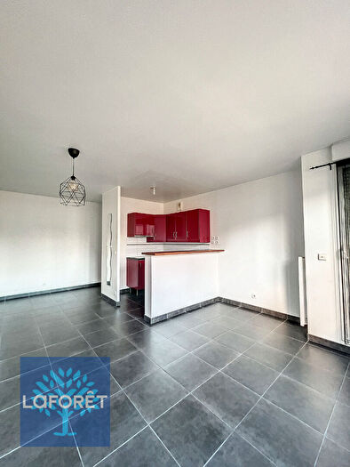 Appartement à louer - Corbeil-Essonnes, Pressoir, Prompt - 2 pièces - 1 chambre