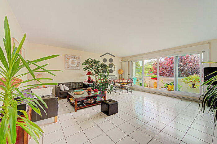 Appartement 4 pièces à vendre à Rueil-Malmaison, Richelieu, Chataigneraie