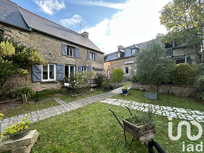 Maison à vendre - Sévignac - 7 pièces - 5 chambres