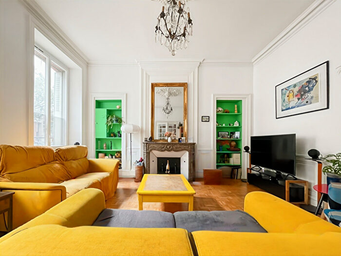 Appartement à vendre - Quartiers Centre, Fougères, Sévigné - 4 pièces - 2 chambres