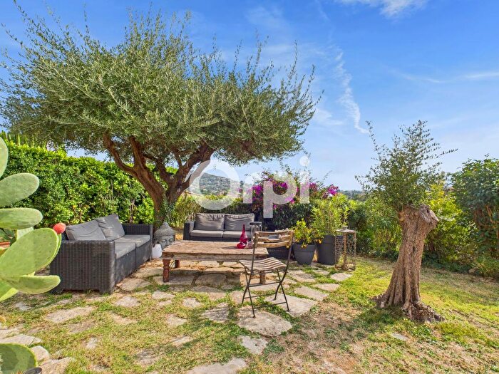 Maison à vendre - Pégomas - 3 pièces - 2 chambres