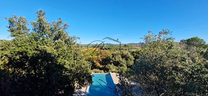 Maison à louer - Grambois - 5 pièces - 5 chambres