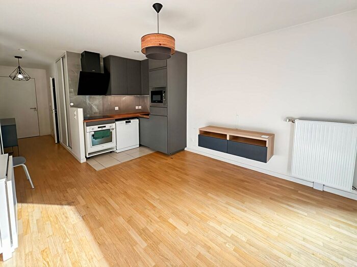 Appartement à louer - Les Savats, Thiais - 1 pièce