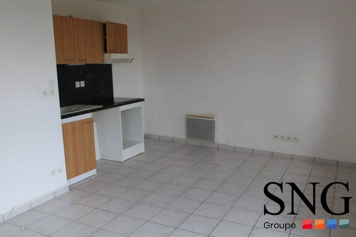 Nord, Gournay-en-Bray : Appartement 2 pièces à louer
