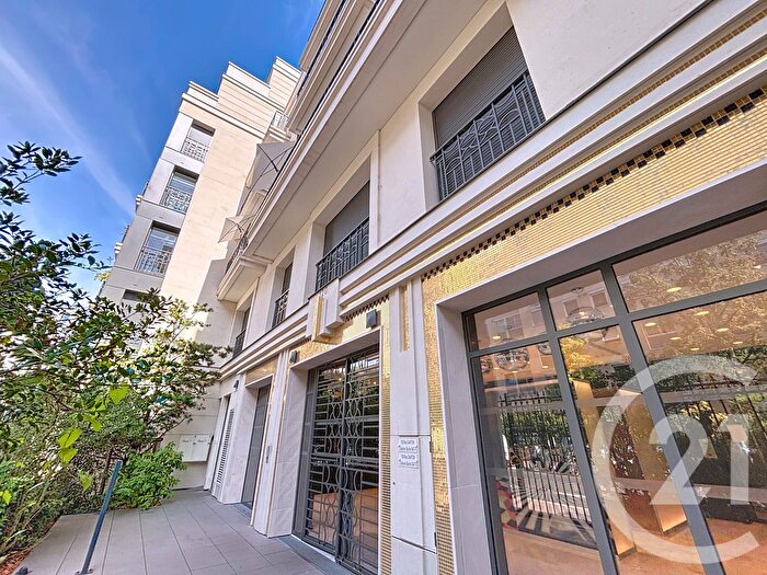 Appartement à vendre - Levallois-Perret, Front de Neuilly - 1 pièce