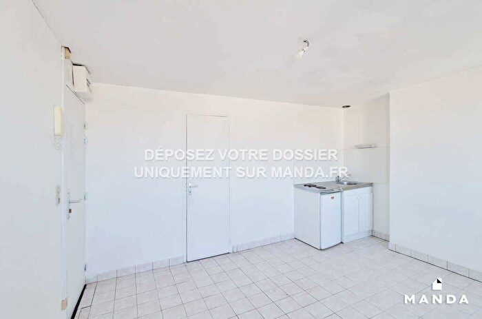 Appartement à louer - Saint Clément-Jardin des Plantes-Grammont, Rouen - 1 pièce