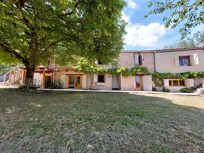 Milhars : Maison 7 pièces à vendre