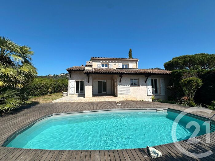 Maison 6 pièces à Mandelieu-la-Napoule, Minelle, à louer