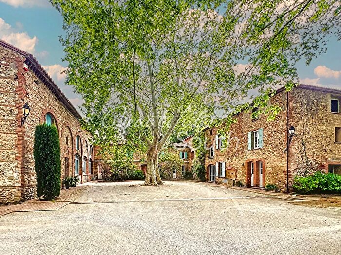 Maison à vendre - Perpignan - 20 pièces - 11 chambres