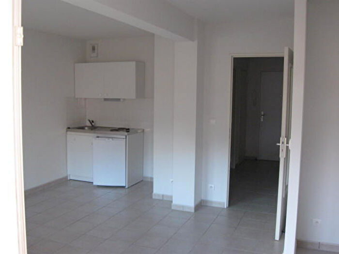 Appartement à louer - Tulle, Centre-ville - 1 pièce - 1 chambre