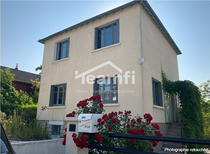 Maison à vendre - Saint-Florent-sur-Cher - 7 pièces - 6 chambres