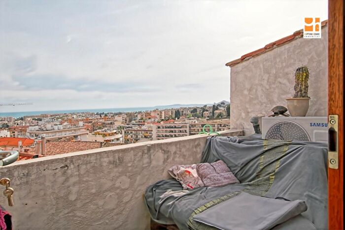 Maison 5 pièces à vendre à Cagnes-sur-Mer, Haut de Cagnes