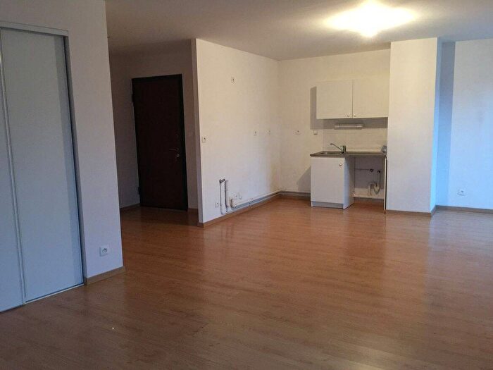 Viry : Appartement 3 pièces à louer
