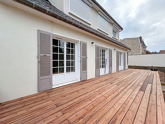 Maison à louer - Rambouillet, Groussay, Providence, Gommerie, Vernes, Dreyfus - 7 pièces - 6 chambres