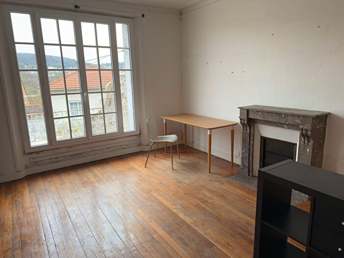 Appartement à louer - Orsay, Le Guichet - 1 pièce