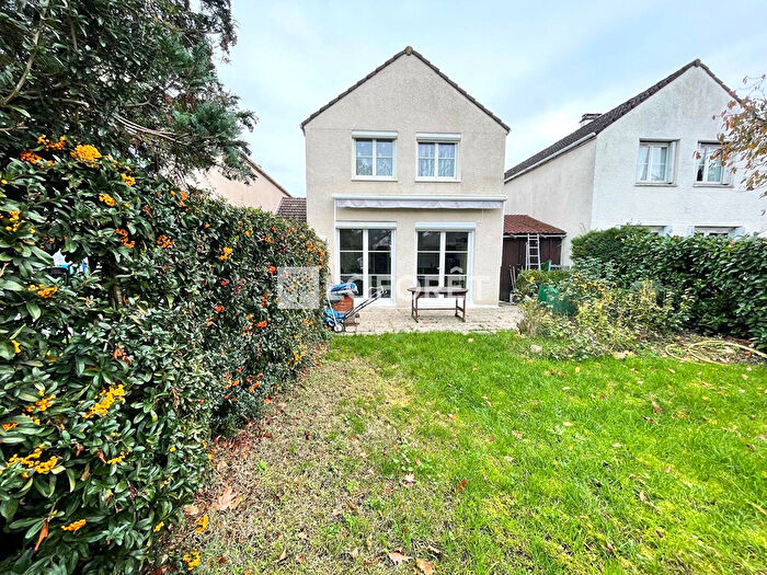 Maison à vendre - Éragny, Le Grillon - 5 pièces - 4 chambres