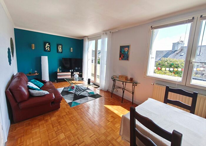Appartement 5 pièces à vendre à Lanmeur