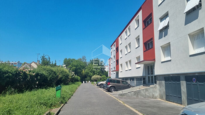 Neuilly-sur-Marne, Libération - Appartement 3 pièces à vendre