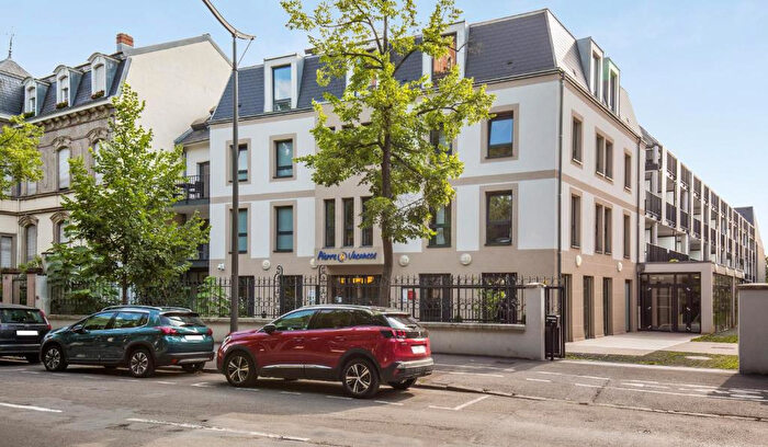 Appartement à vendre - Colmar, Centre-ville - 2 pièces - 1 chambre