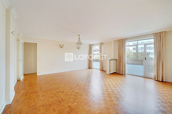 Appartement 4 pièces à Paris 20ème, Télégraphe, Pelleport, Saint-Fargeau, à vendre