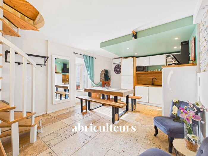 Maison à vendre - Grans - 4 pièces - 2 chambres