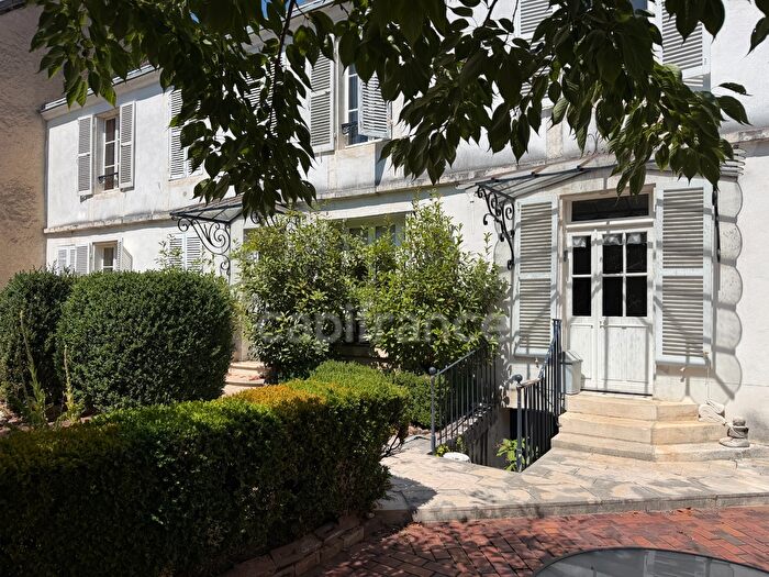 Auxerre, Centre-ville - Maison 7 pièces à vendre