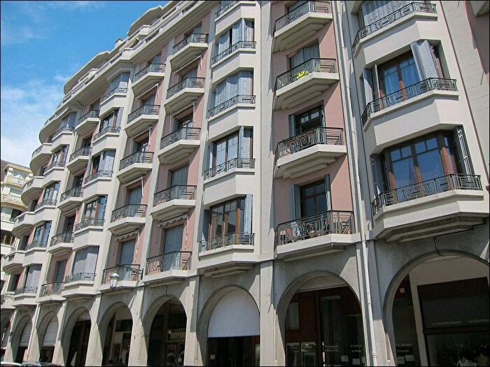 Appartement à louer - Annecy, Centre-ville, Vieille ville, Marquisats - 2 pièces - 1 chambre