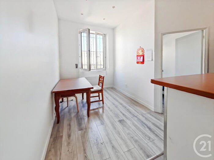 Appartement à vendre - Aubervilliers, Landy-Plaine, Marcreus, Pressensé - 1 pièce