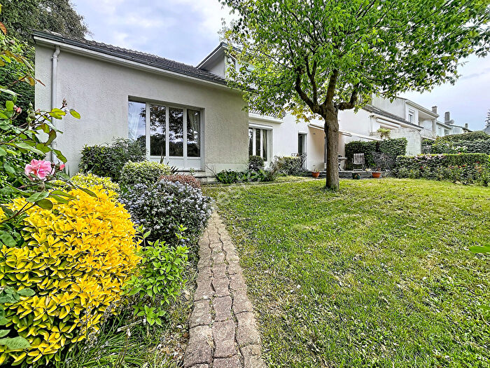 Nantes, Sainte-Thérèse, Rond-Point de Vannes : Maison 7 pièces à vendre