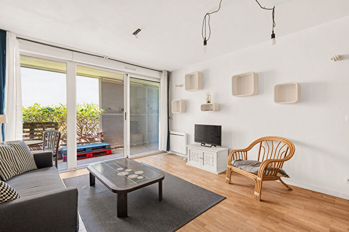 Montreuil, Bas Montreuil, Bobillot : Appartement 2 pièces à vendre