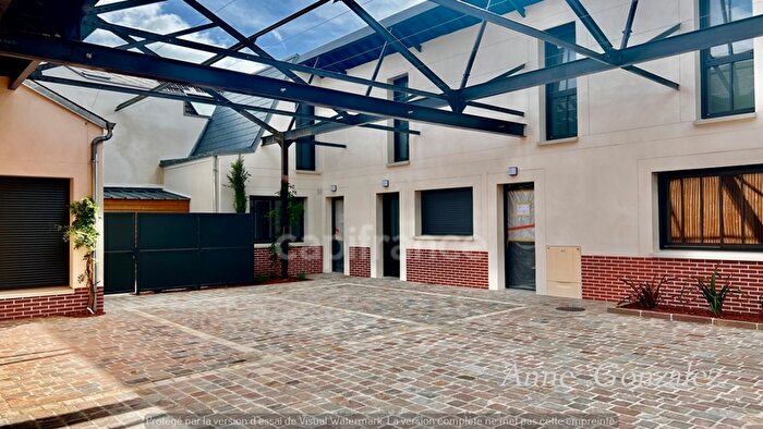 Appartement à vendre - Orléans, Saint-Marc, Faubourg Bourgogne - 4 pièces - 3 chambres