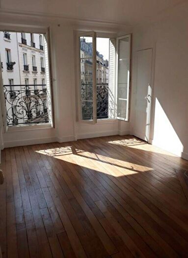 Appartement 3 pièces à Paris ème arrondissement, à louer