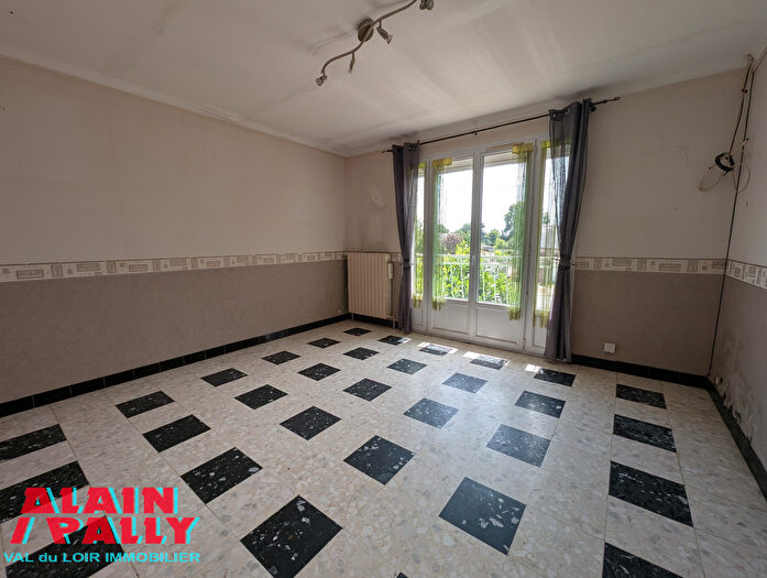 Alluyes - Maison 3 pièces à vendre