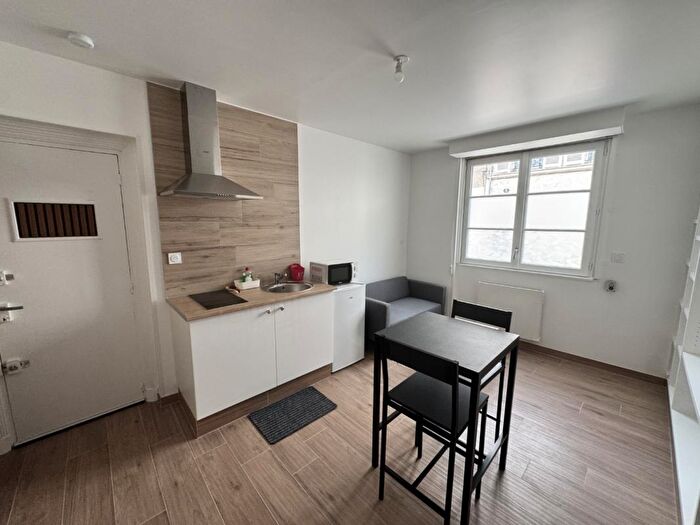 Appartement 1 pièce à Orléans, Châtelet, à louer