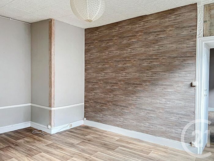 Appartement à louer - Provins, Centre-ville - 2 pièces - 1 chambre