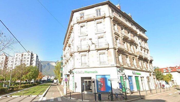 Appartement à louer - Grenoble, Berriat - 1 pièce - 1 chambre