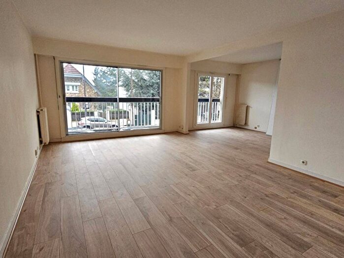 Appartement à louer - Buzenval, Rueil-Malmaison - 4 pièces - 2 chambres