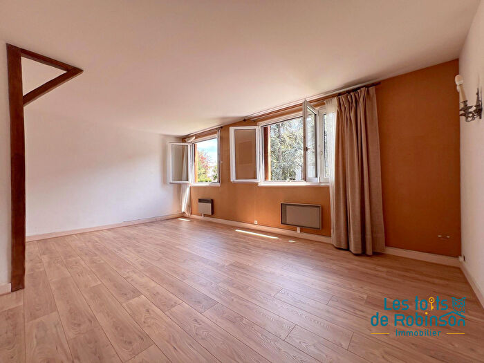 Le Plessis-Robinson : Appartement 4 pièces à vendre